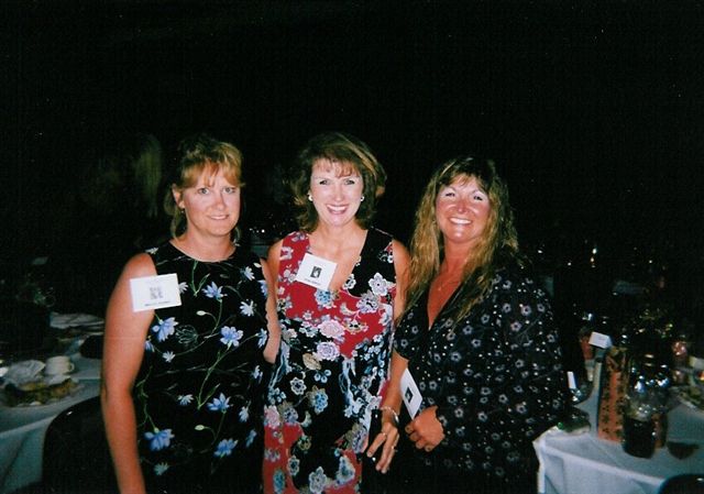 Marion Goebel, Vicky Aldrich, – Jefferson J-Hawks Class of 1983